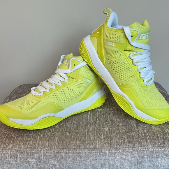 Moolah | Shoes | Nwot Moolah Neovolt Pro Mid Basketball Shoes | Poshmark